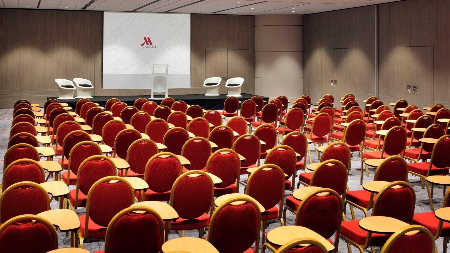 Paris Marriott Rive Gauche Hotel & Conference Center, Paris, France ...