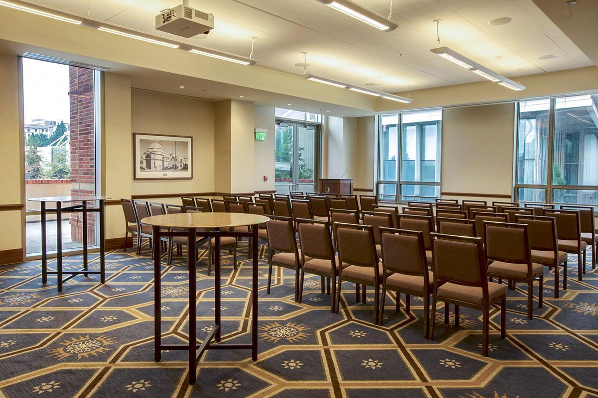 UCLA Meyer and Renee Luskin Conference Center, Los Angeles, USA ...