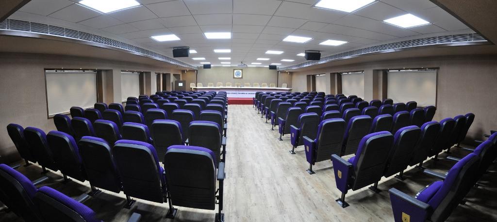 The Southern Gujarat Chamber Of Commerce and Industry, Surat, India ...