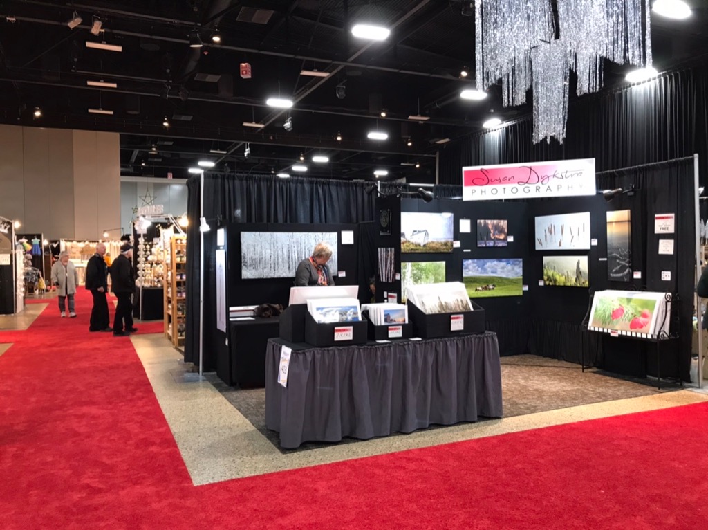 Signatures Handmade Market (Nov 2024), Winnipeg Canada - Trade Show