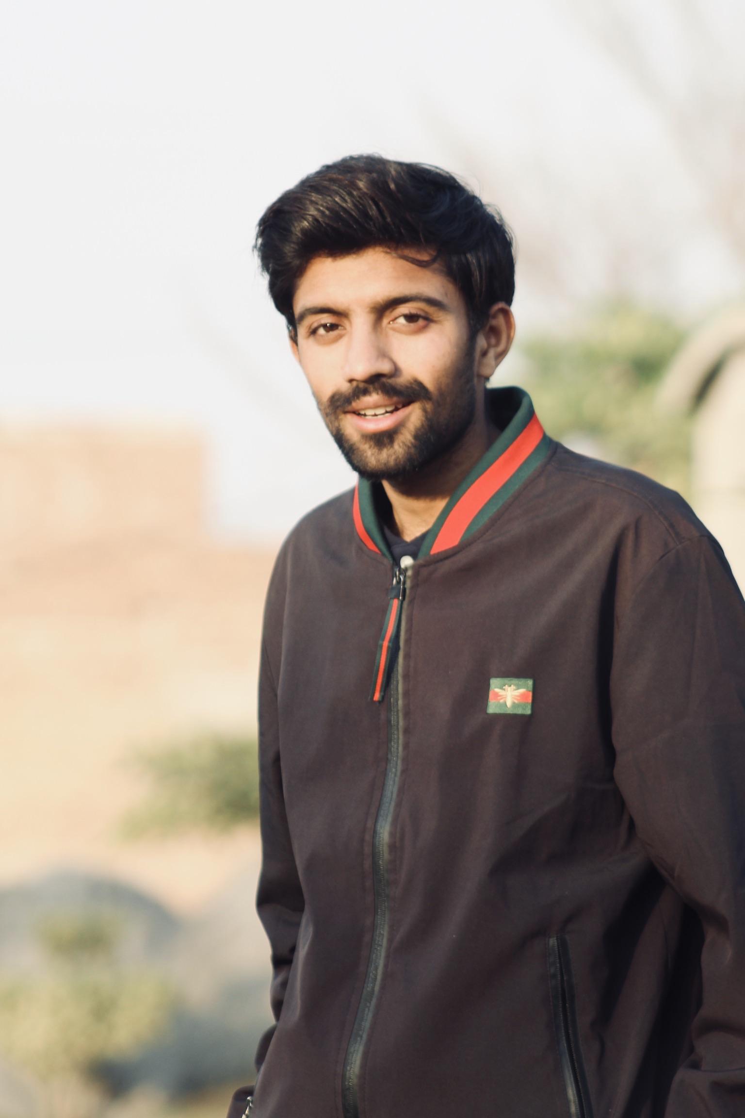 Visitors, People Attending Digital Twins in Oil & Gas, Online, Online